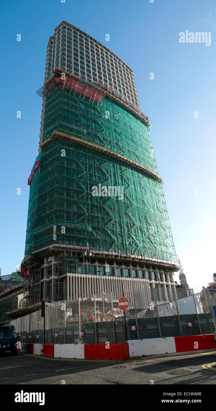 Centre Point Building undergoes facelift in preparation for luxury ...