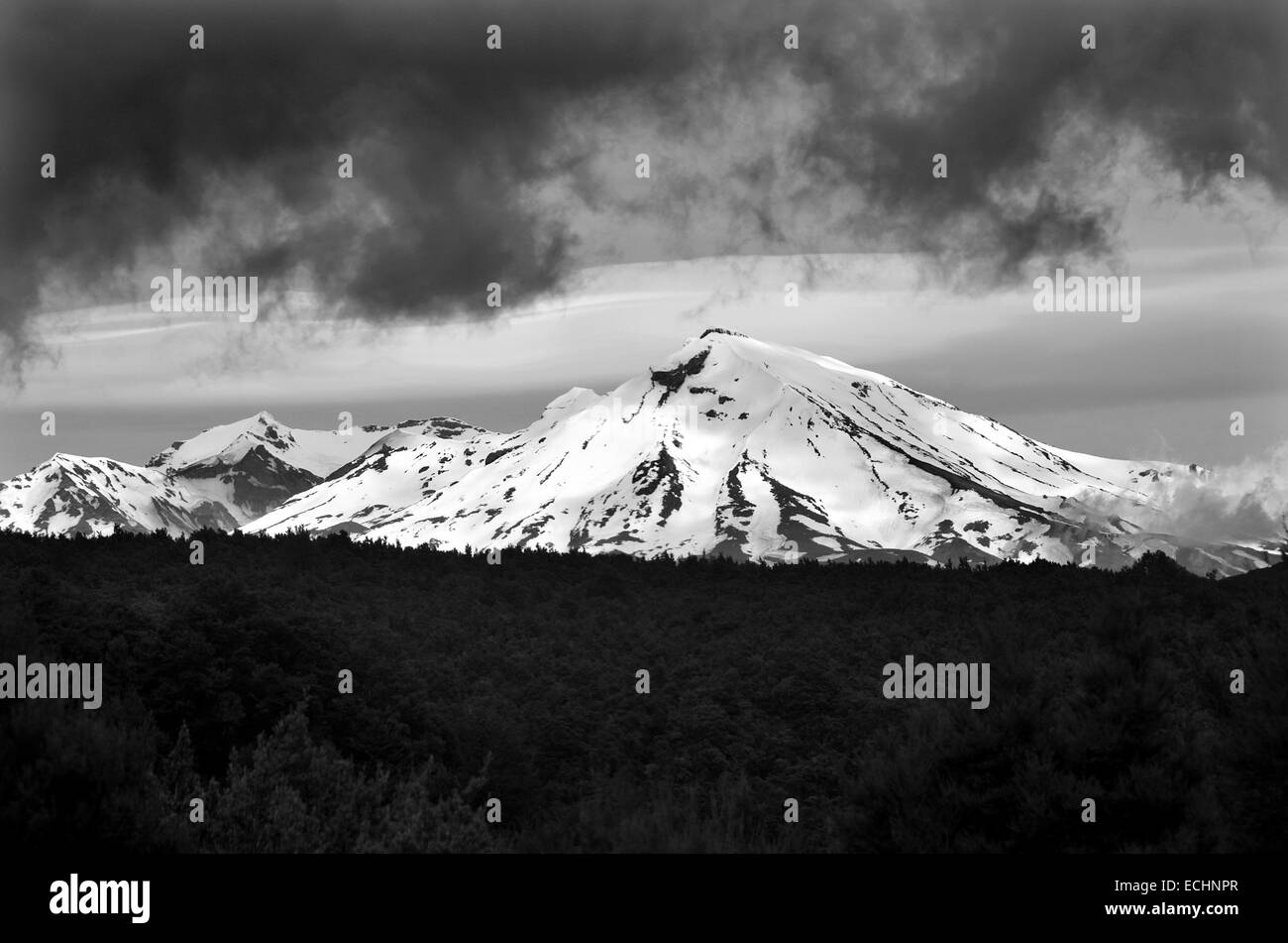 Worlds Most Active Volcanoes Black and White Stock Photos & Images - Alamy