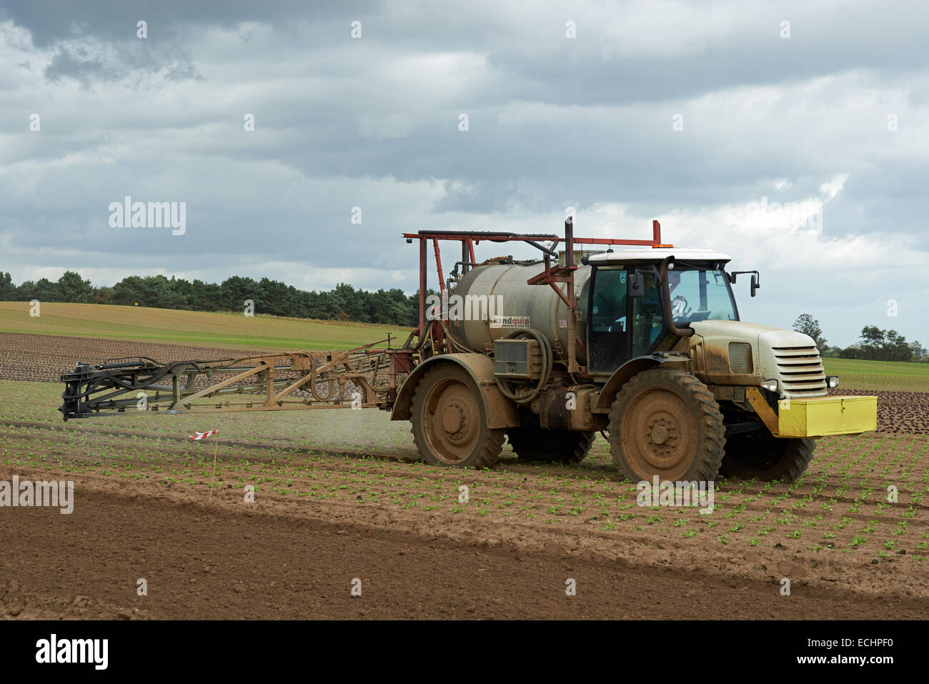 Spray pesticides hi-res stock photography and images - Alamy