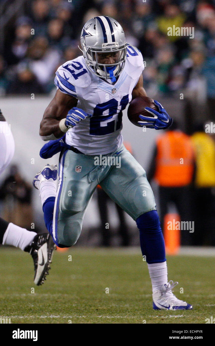 December 14, 2014: Dallas Cowboys running back Joseph Randle (21) in ...