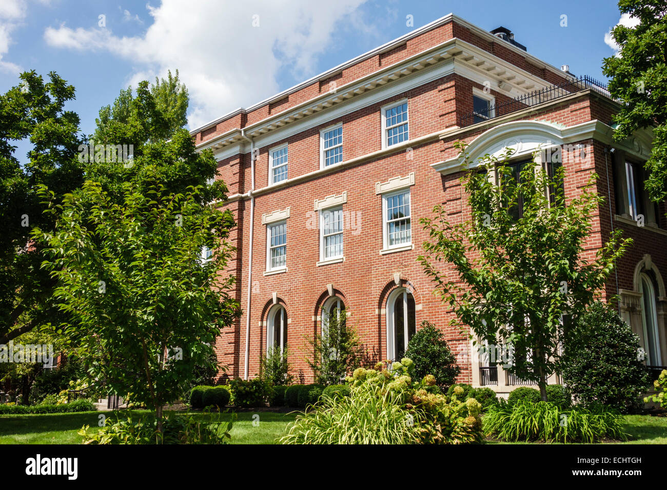 Saint St. Louis Missouri,Central West End,historic neighborhood,Lindell Boulevard,home,mansion ...