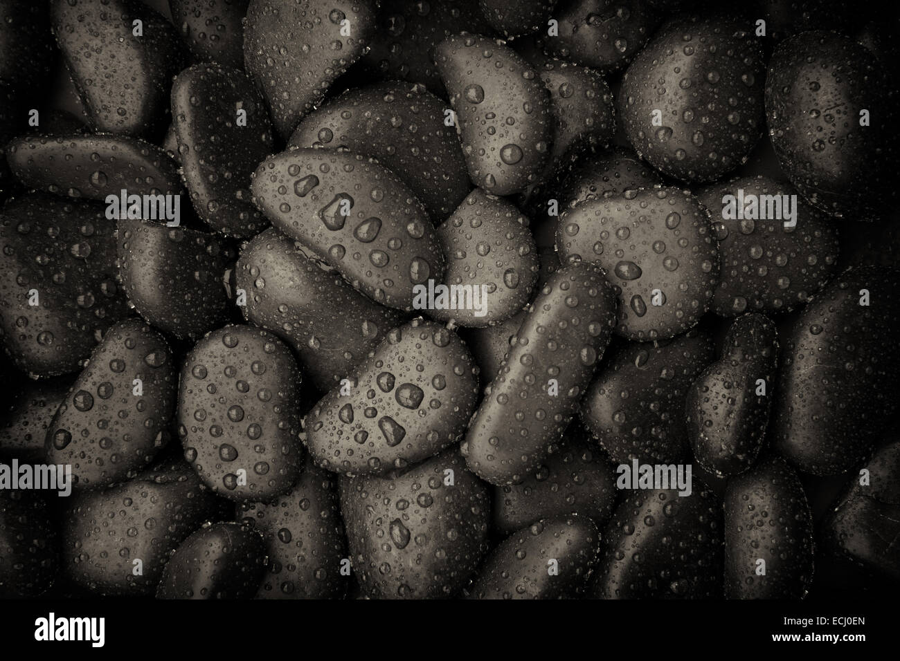 Water washed rocks hi-res stock photography and images - Alamy