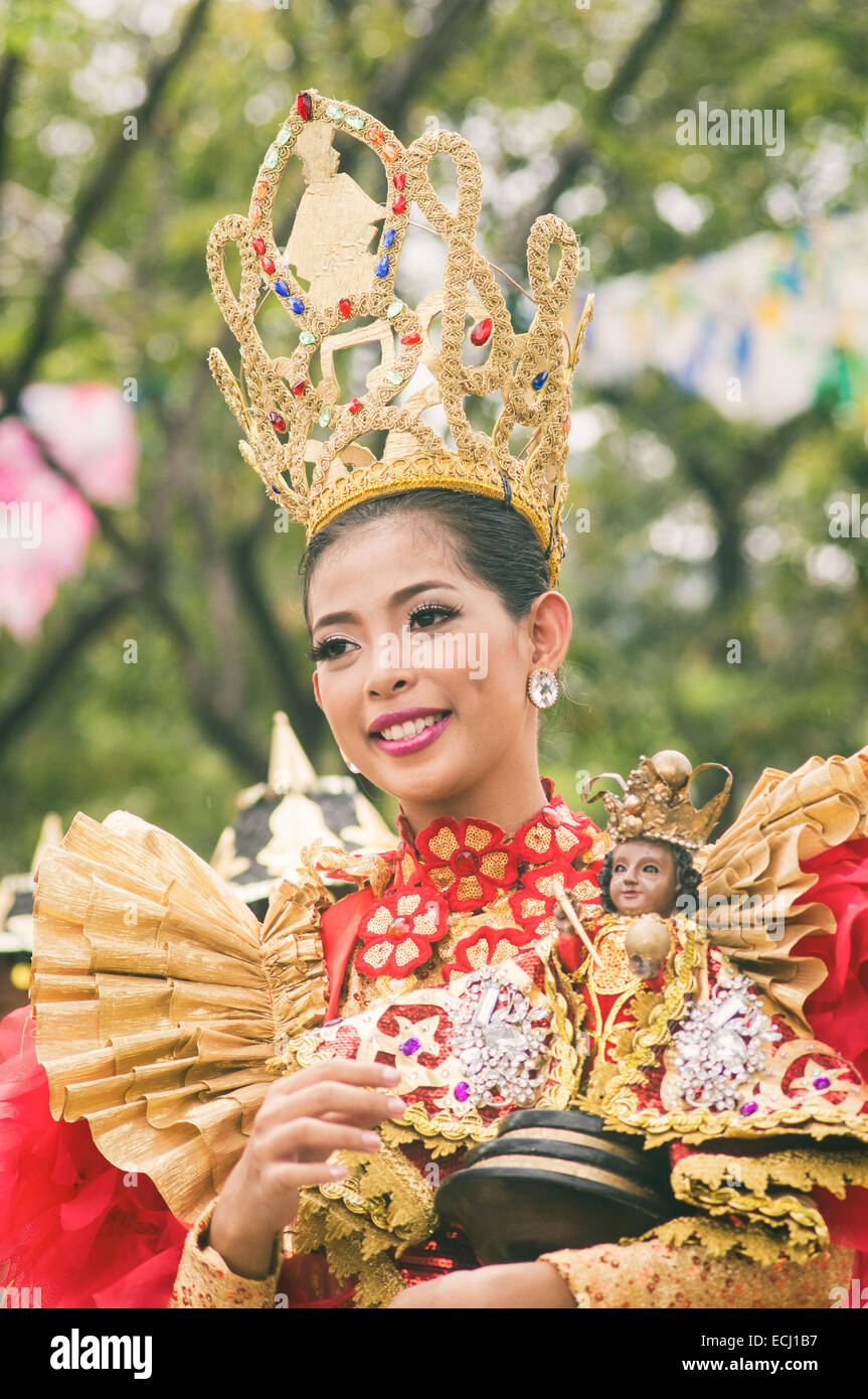 Woman sinulog costume santo niño hi-res stock photography and images ...