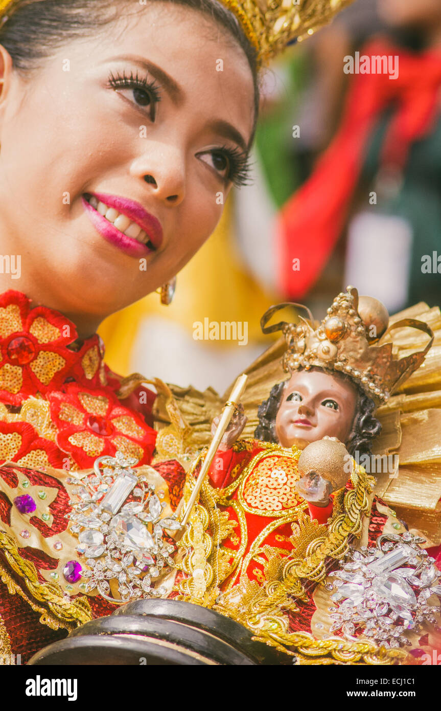 Woman sinulog costume santo niño hi-res stock photography and images ...