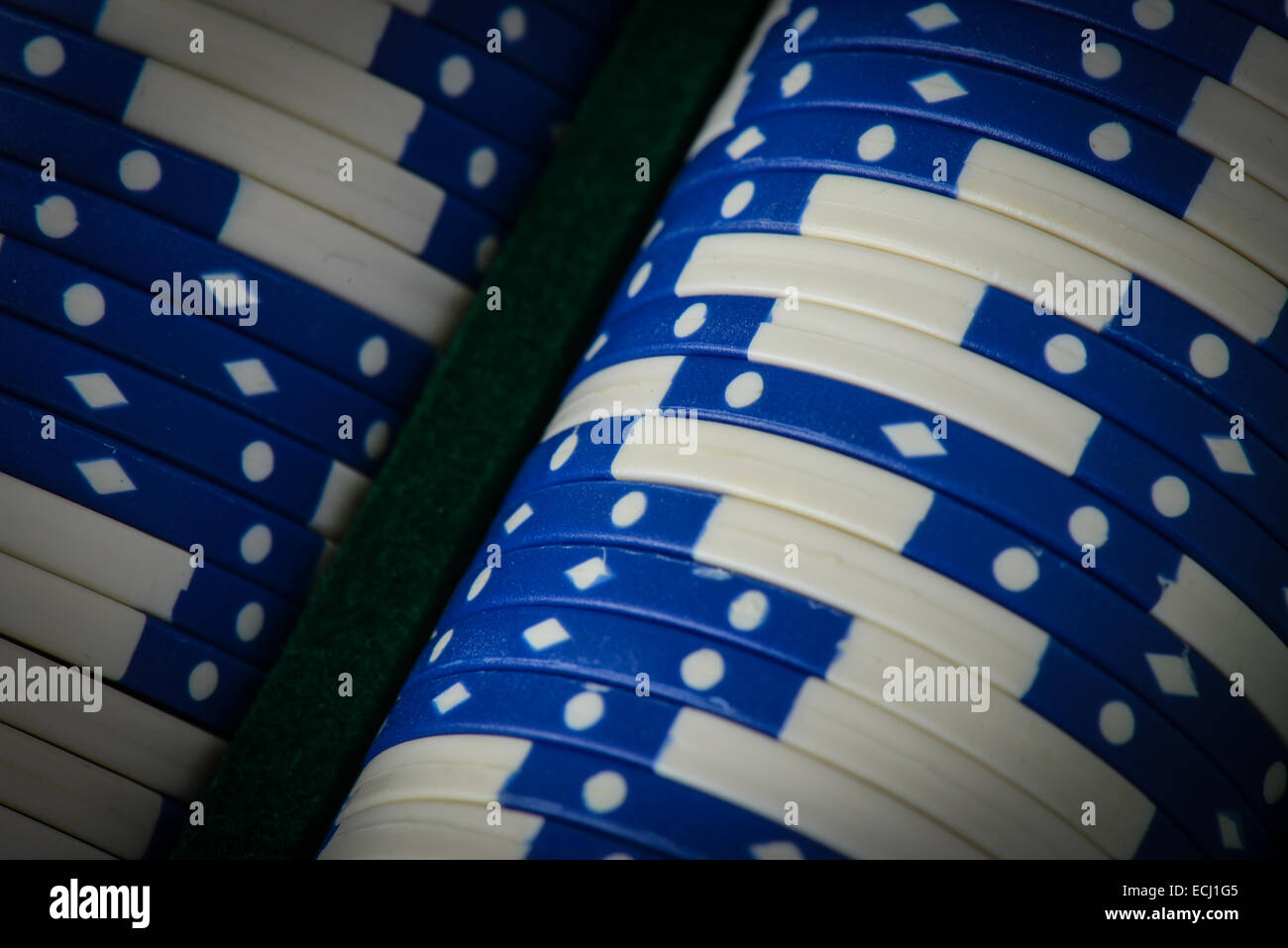 Row of chips hi-res stock photography and images - Alamy