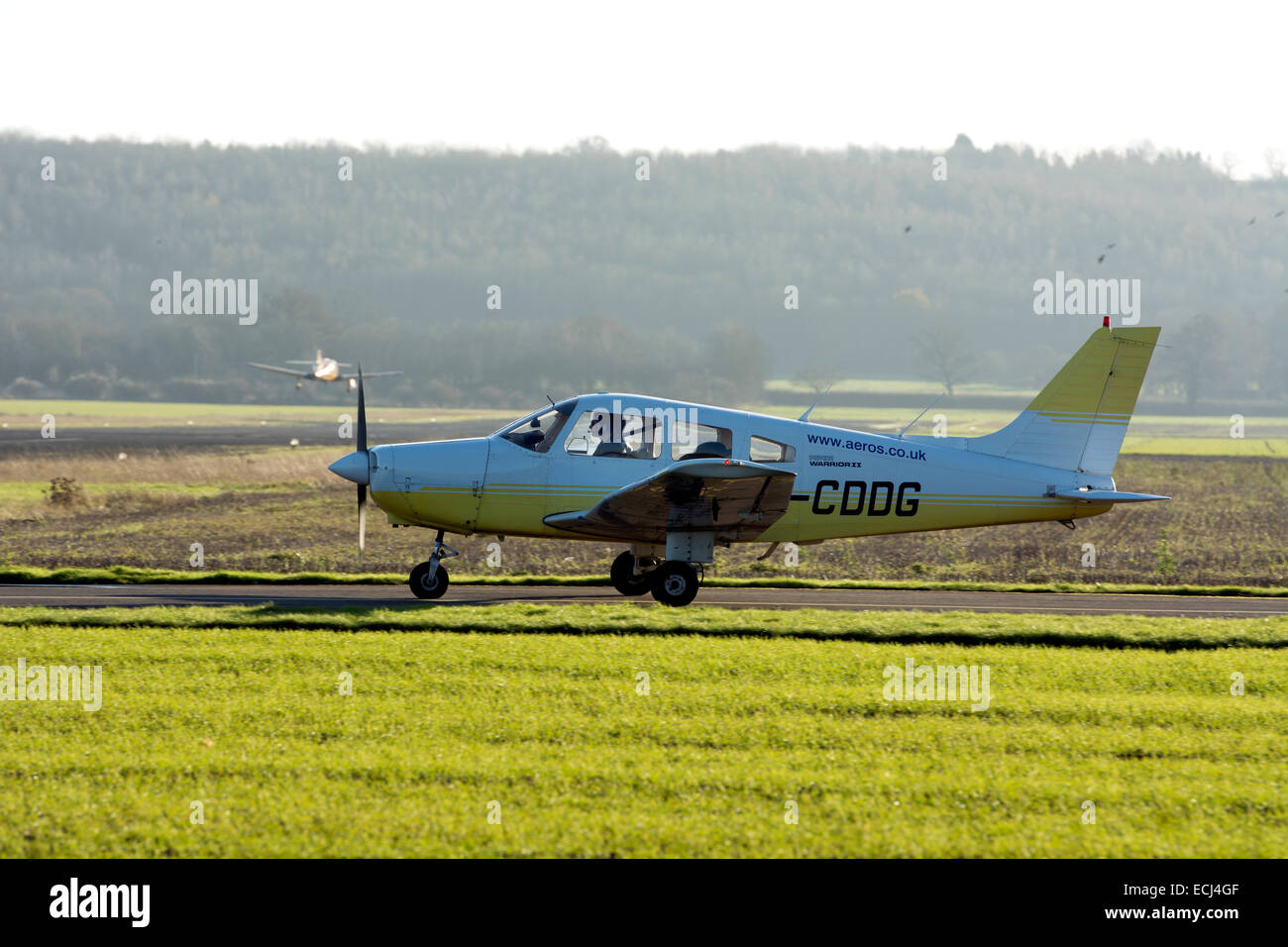 Piper PA28 Warrior. G-CDDG Stock Photo - Alamy