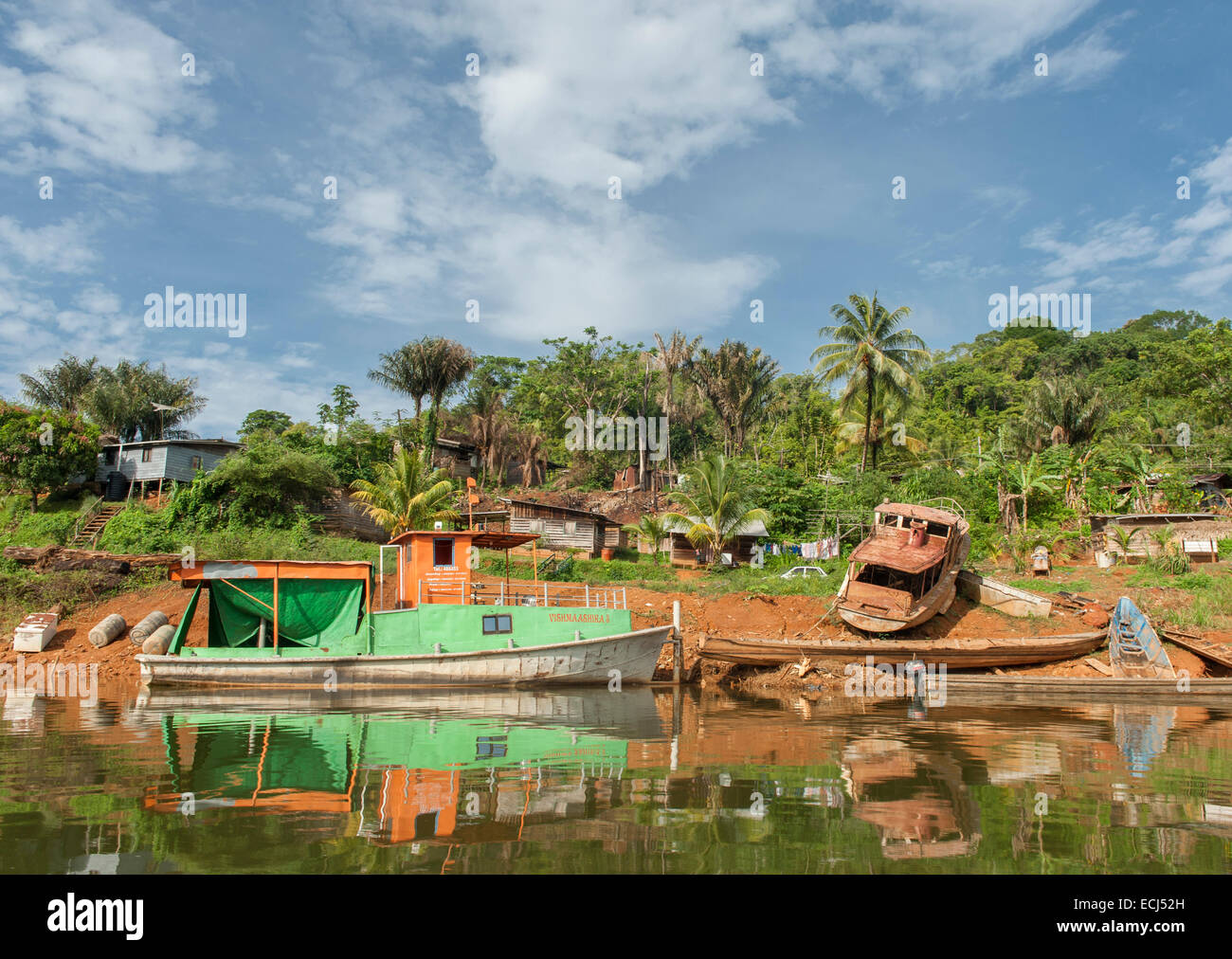 The village of Afobaka on Lake Brokopondo, also called Blommesteinmeer ...