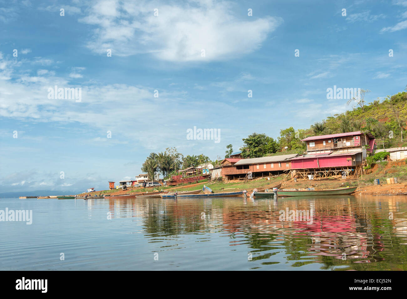 The village of Afobaka on Lake Brokopondo, also called Blommesteinmeer ...