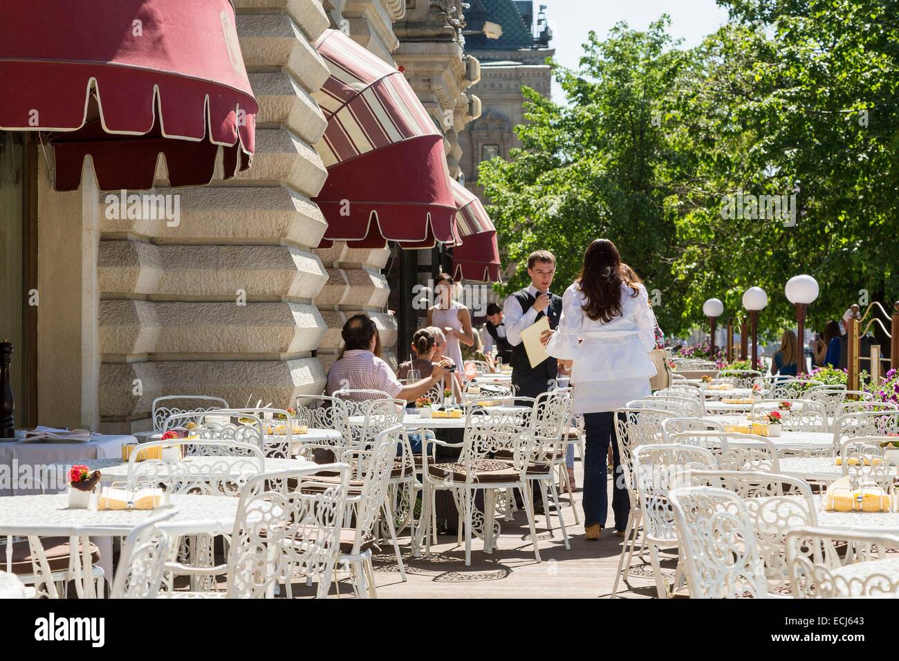 Russia, Moscow, The Bosco Bar terrasse on the Red Square listed as ...