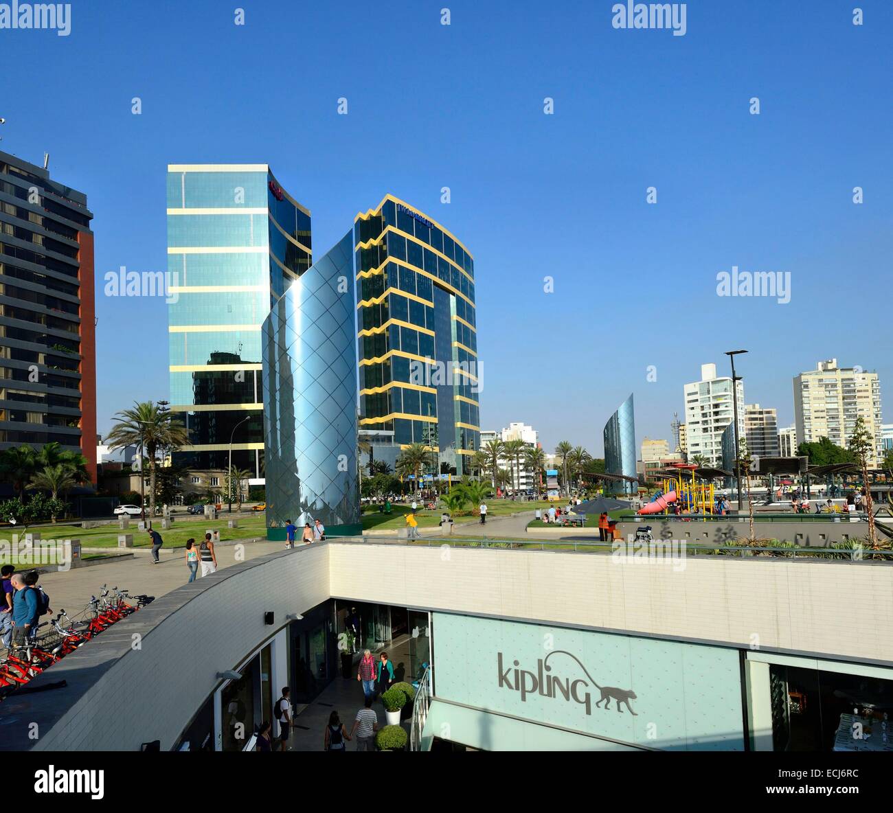 Larcomar shopping center miraflores lima hi-res stock photography and ...