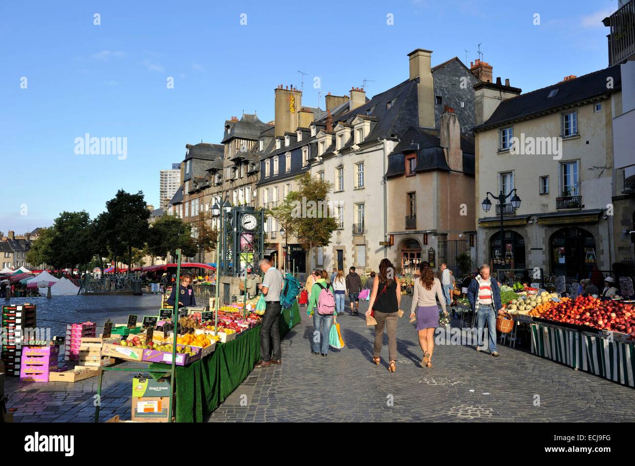 France, Ille et Vilaine, Rennes, Place des Lices market Stock Photo - Alamy