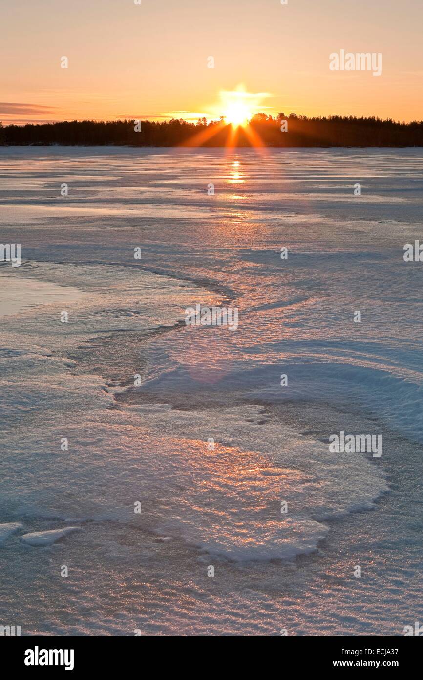 Finland, Hossa Nature Park, Eastern Lapland, lake HossanjΣrvi Stock ...