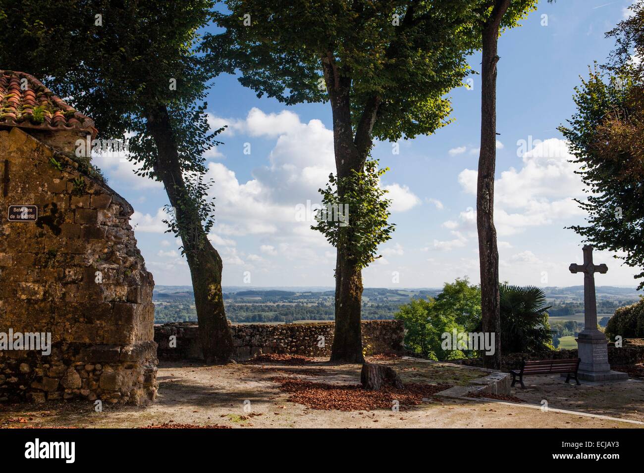 Castelnau rivière basse hi-res stock photography and images - Alamy