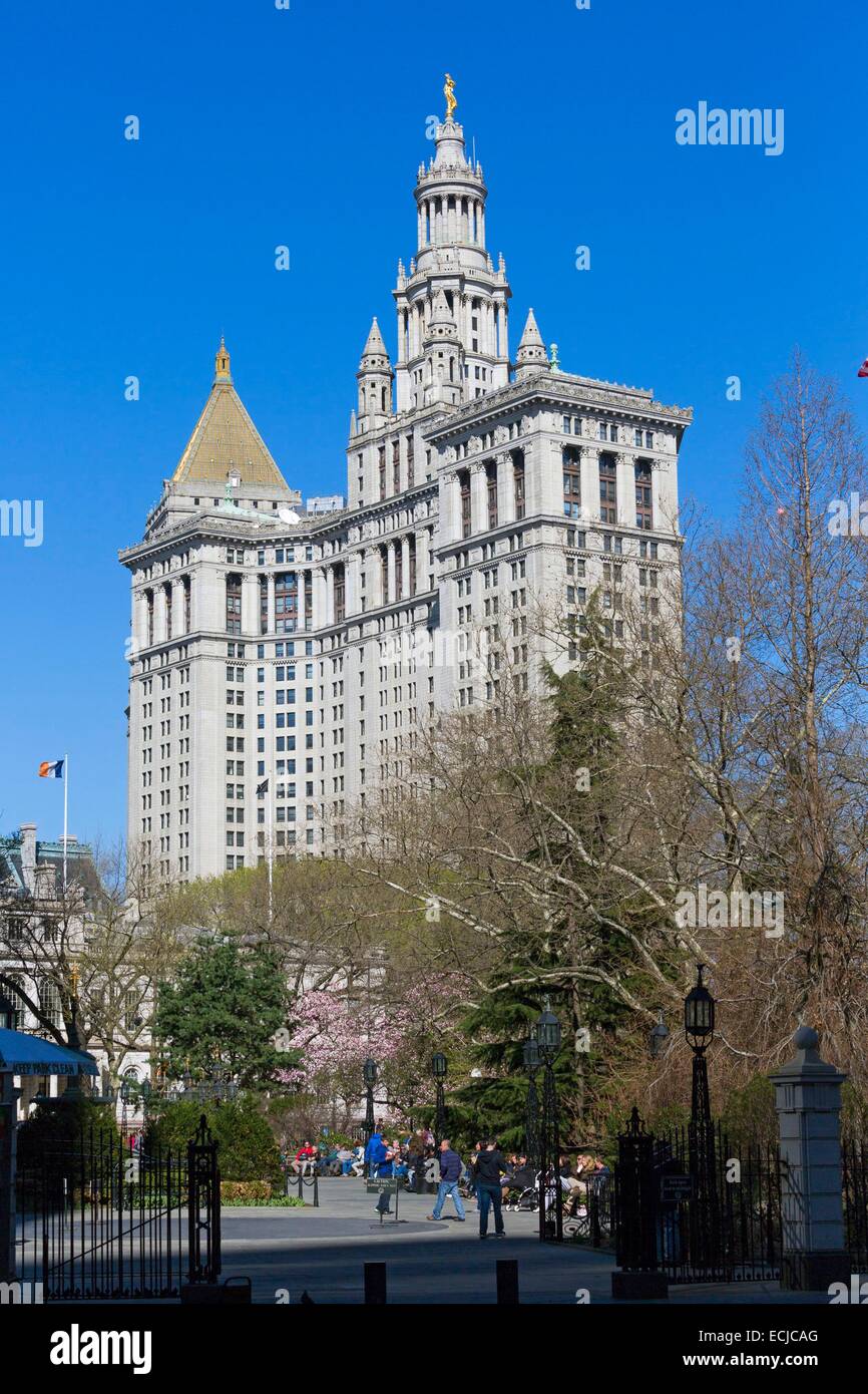 Manhattan city hall hi-res stock photography and images - Alamy