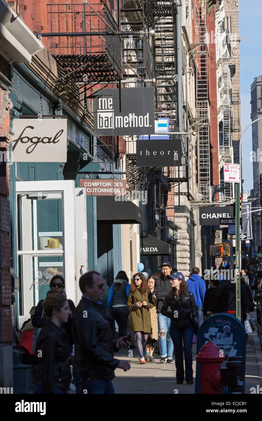 USA, New York, Manhattan, Soho, Spring Street and its luxurious ...