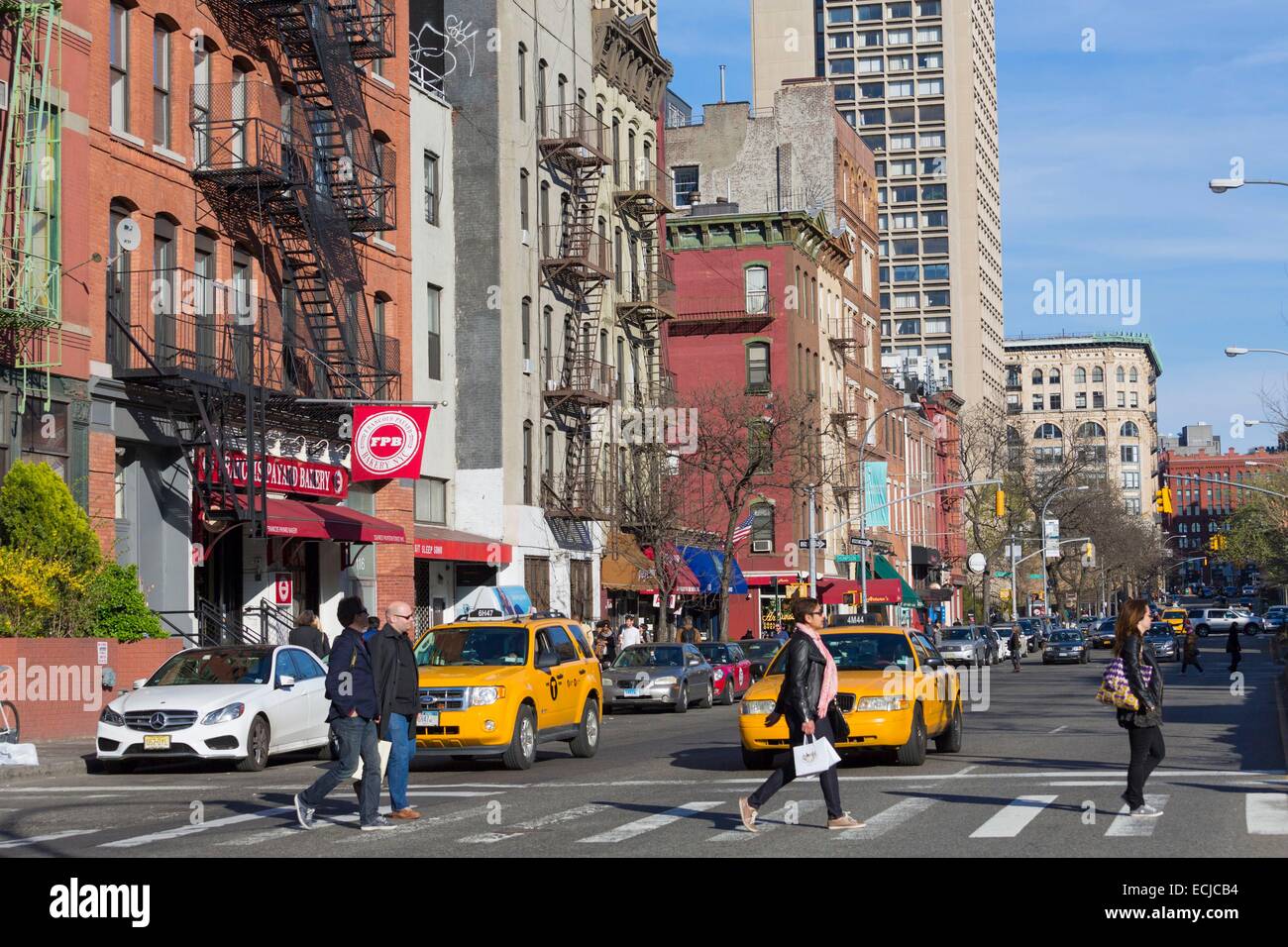 USA, New York, Manhattan, SoHo, Houston Street Stock Photo - Alamy