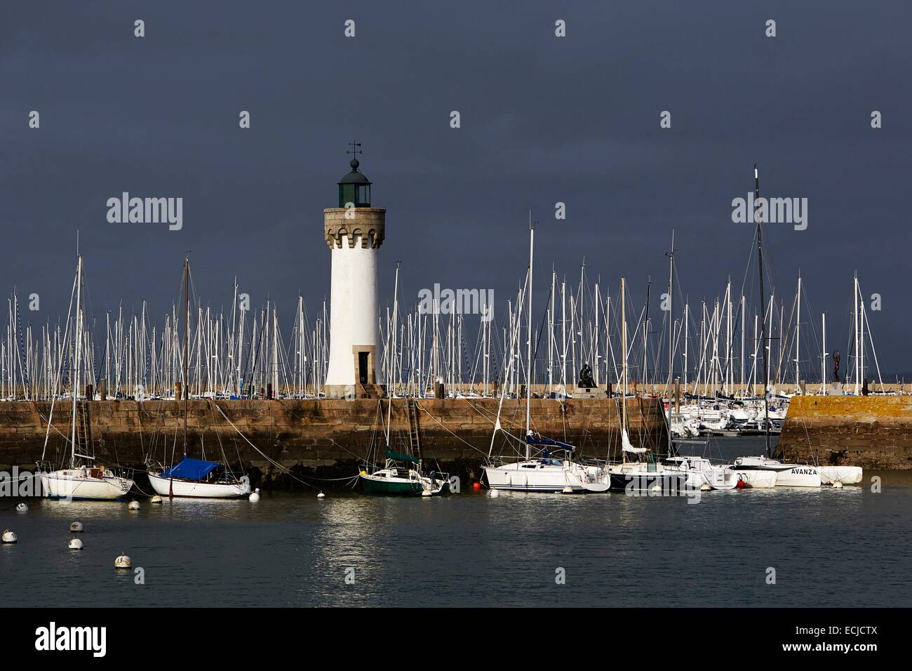France, Morbihan, Presqu'ile de Quiberon, Quiberon, Port Haliguen Stock ...