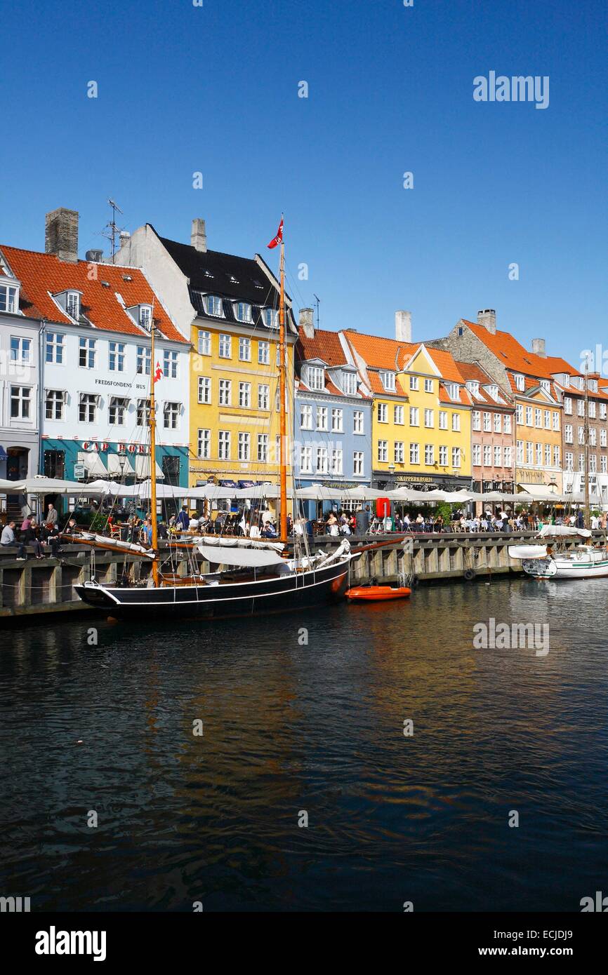 Denmark, Capital (Hovedstaden), Copenhagen, the colorful buildings of ...
