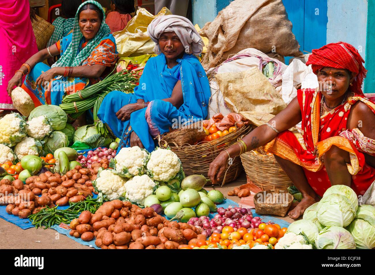 India, Odisha, Koraput, Adivasis selling vegetables at the market Stock ...