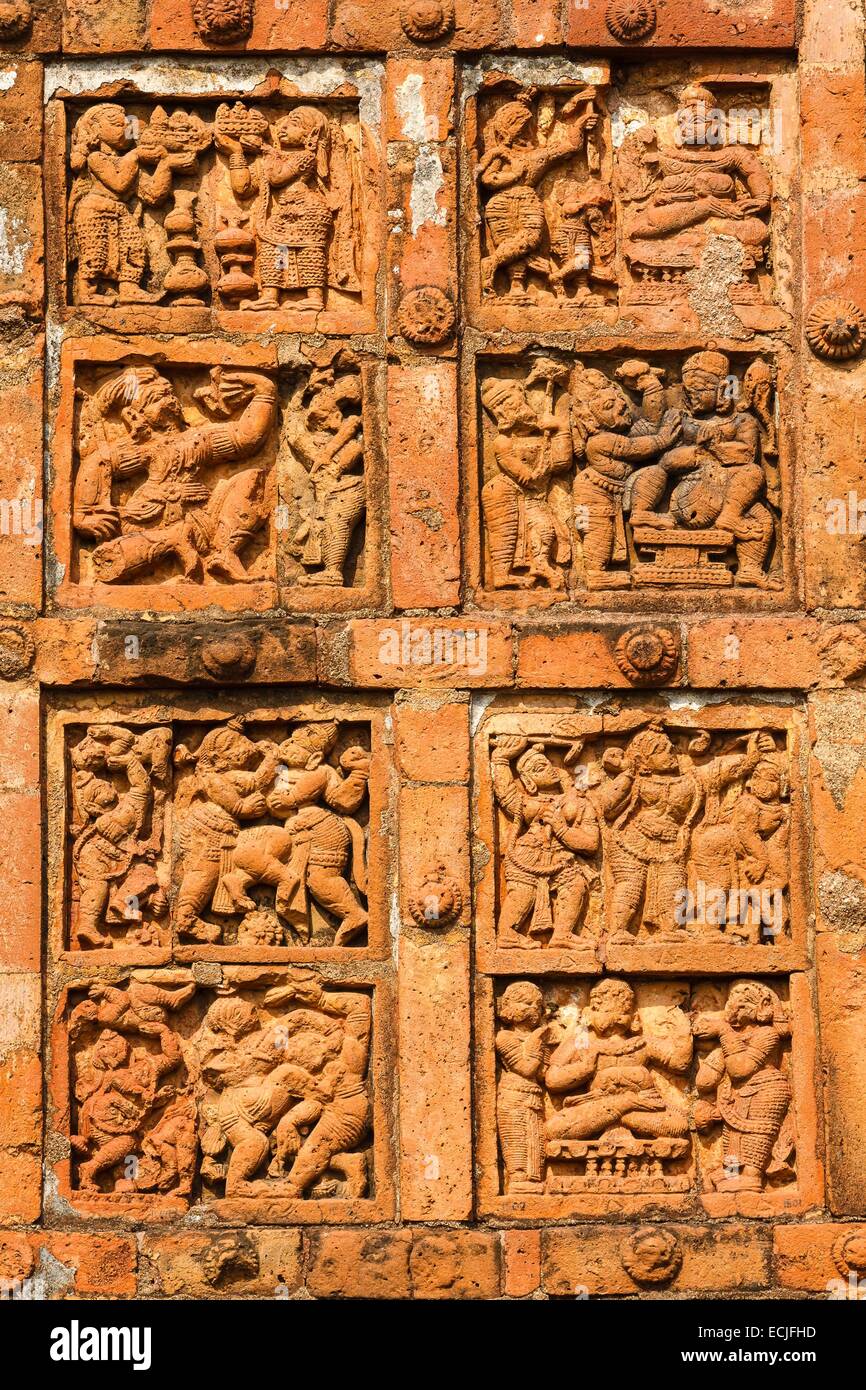 India, West Bengal, Bishnupur, terracotta Jor Bangla temple detail ...