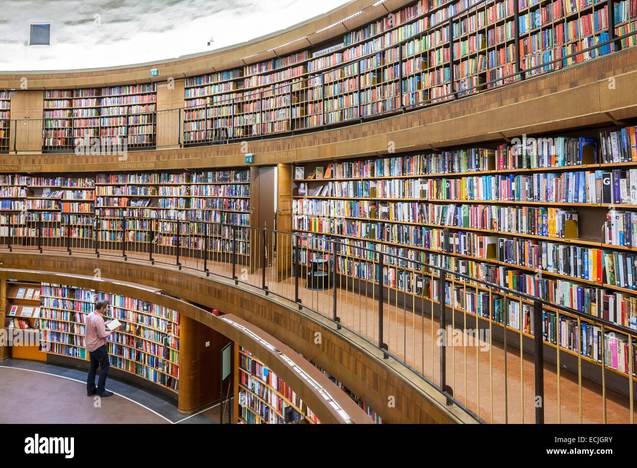 Stadsbibliotek hi-res stock photography and images - Alamy