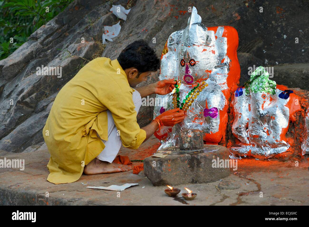 Hindu monkey god statue india hi-res stock photography and images - Alamy