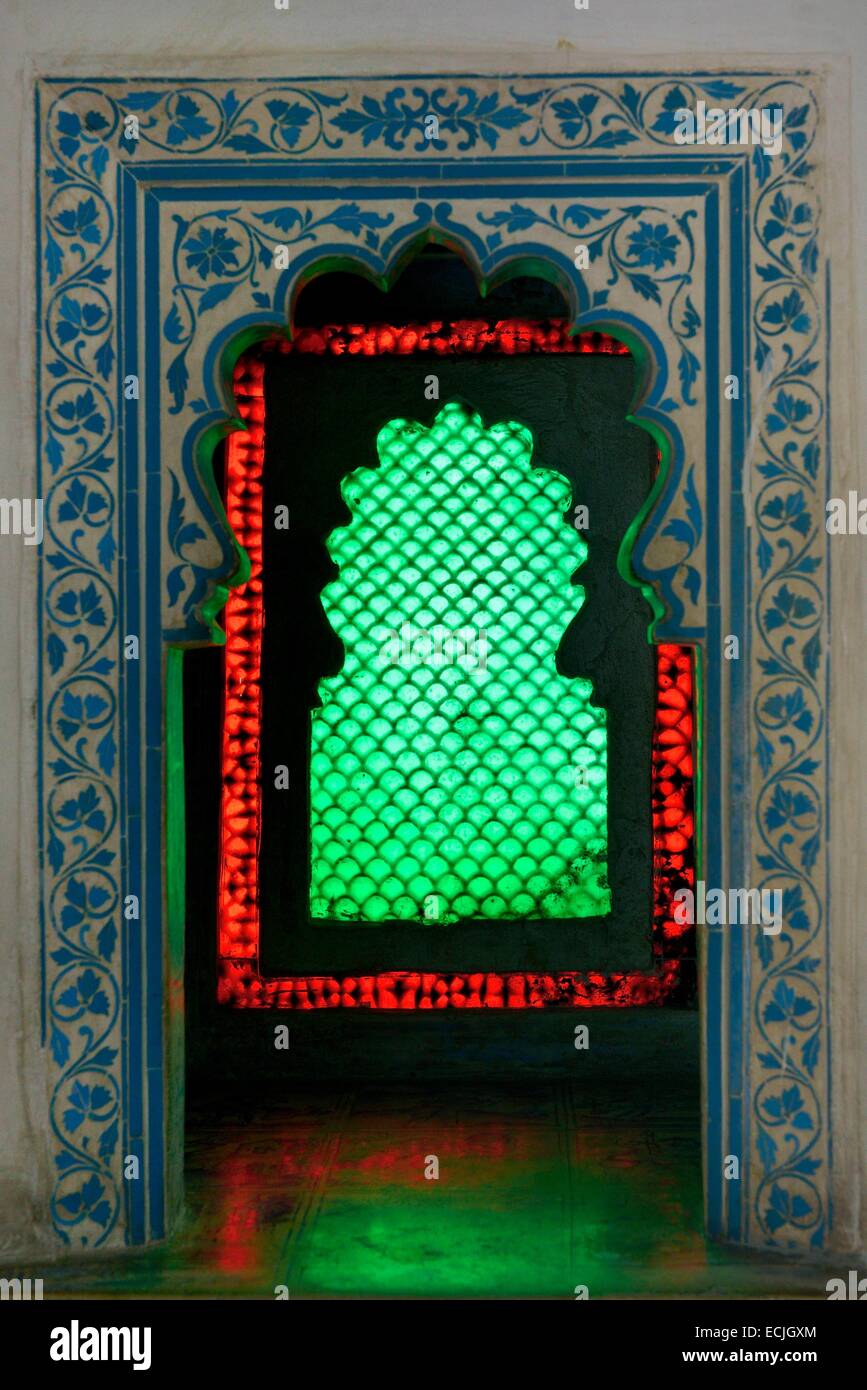 India, Rajasthan, Udaipur, City Palace, Chini ki Chitram Mahal, Window ...