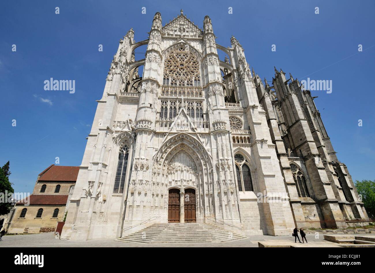 Beauvais cathedral hi-res stock photography and images - Alamy