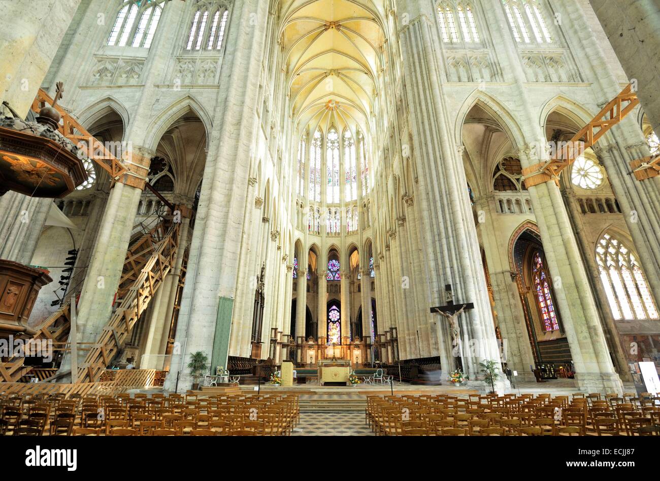 France, Oise, Beauvais, Saint Pierre Cathedral built between the 13th ...