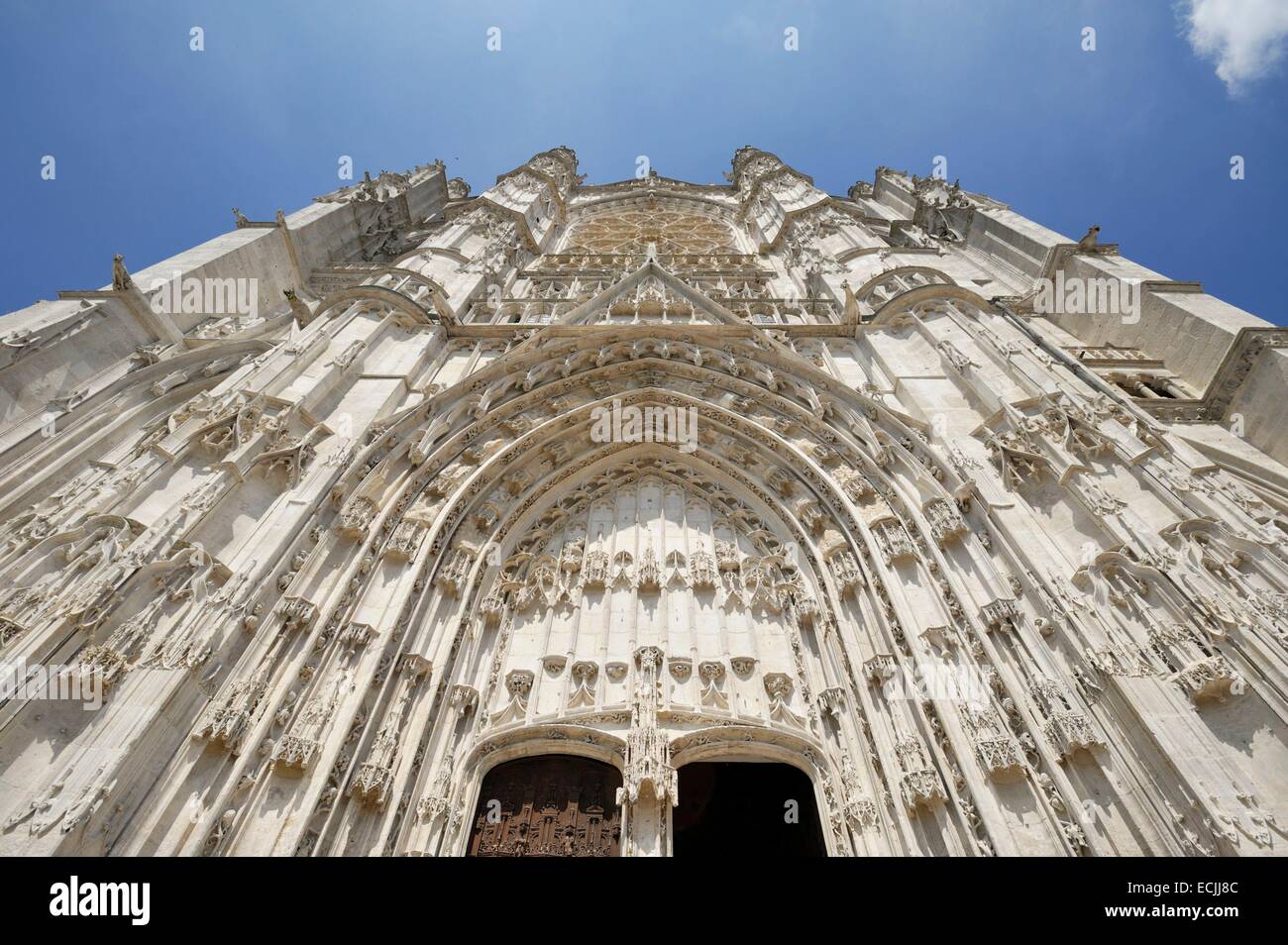 Beauvais cathedral facade hi-res stock photography and images - Alamy
