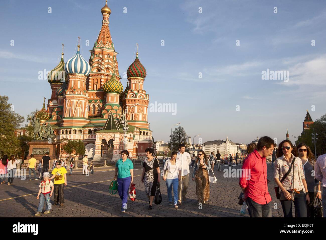 Moscow st basil’s cathedral hi-res stock photography and images - Alamy