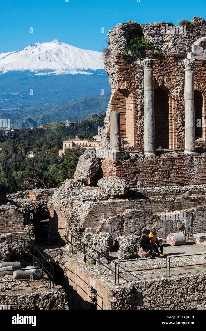 Italy, Sicily, Taormina, theatre of the Greco-Roman antiquity Stock ...
