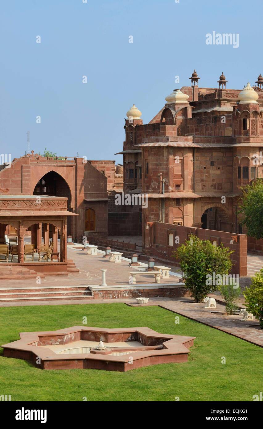 India, Rajasthan, Jaisalmer region, Pokaran fort Stock Photo - Alamy