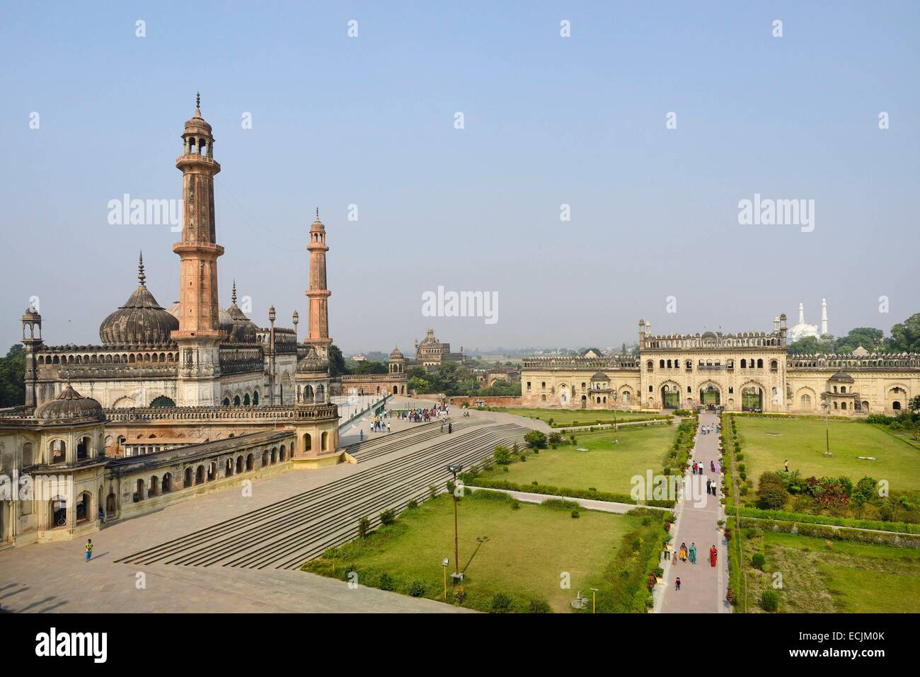 India, Uttar Pradesh, Lucknow, Asafi mosque and Bara Imambara Stock ...