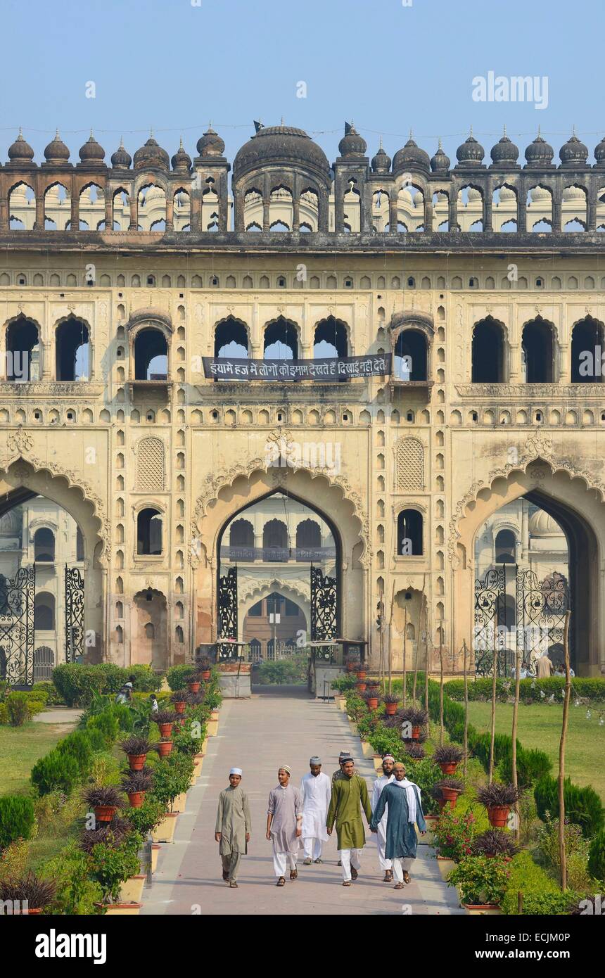 Lucknow india mausoleum hi-res stock photography and images - Alamy
