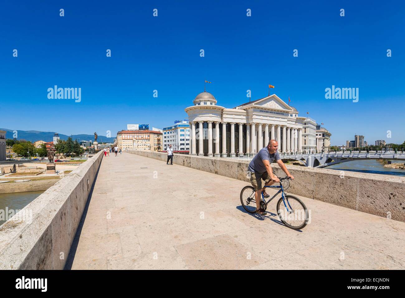 Republic of Macedonia, Skopje, the Stone Bridge over the Vardar river ...