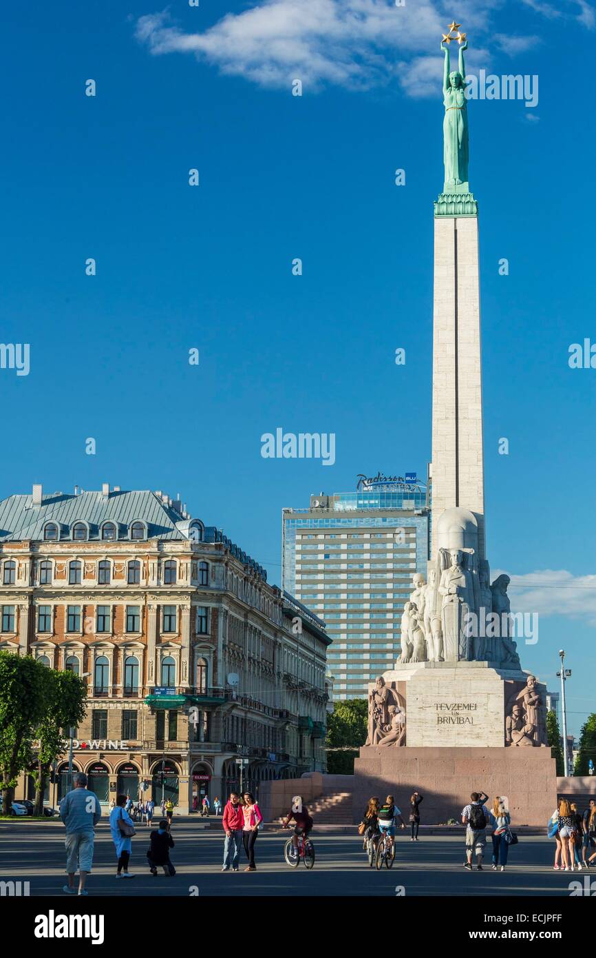 Freedom square riga hi-res stock photography and images - Alamy