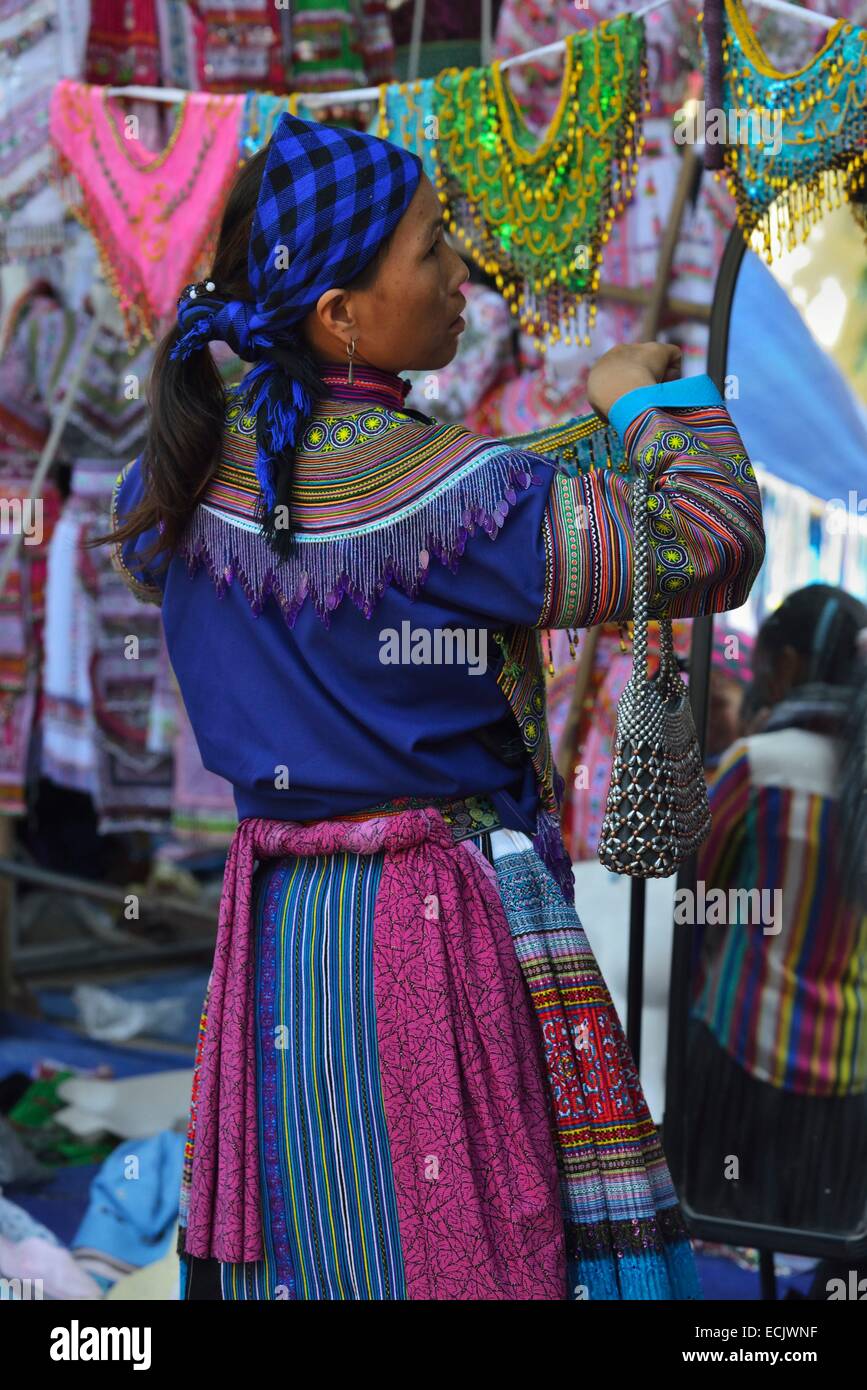 Vietnam muong people hi-res stock photography and images - Alamy