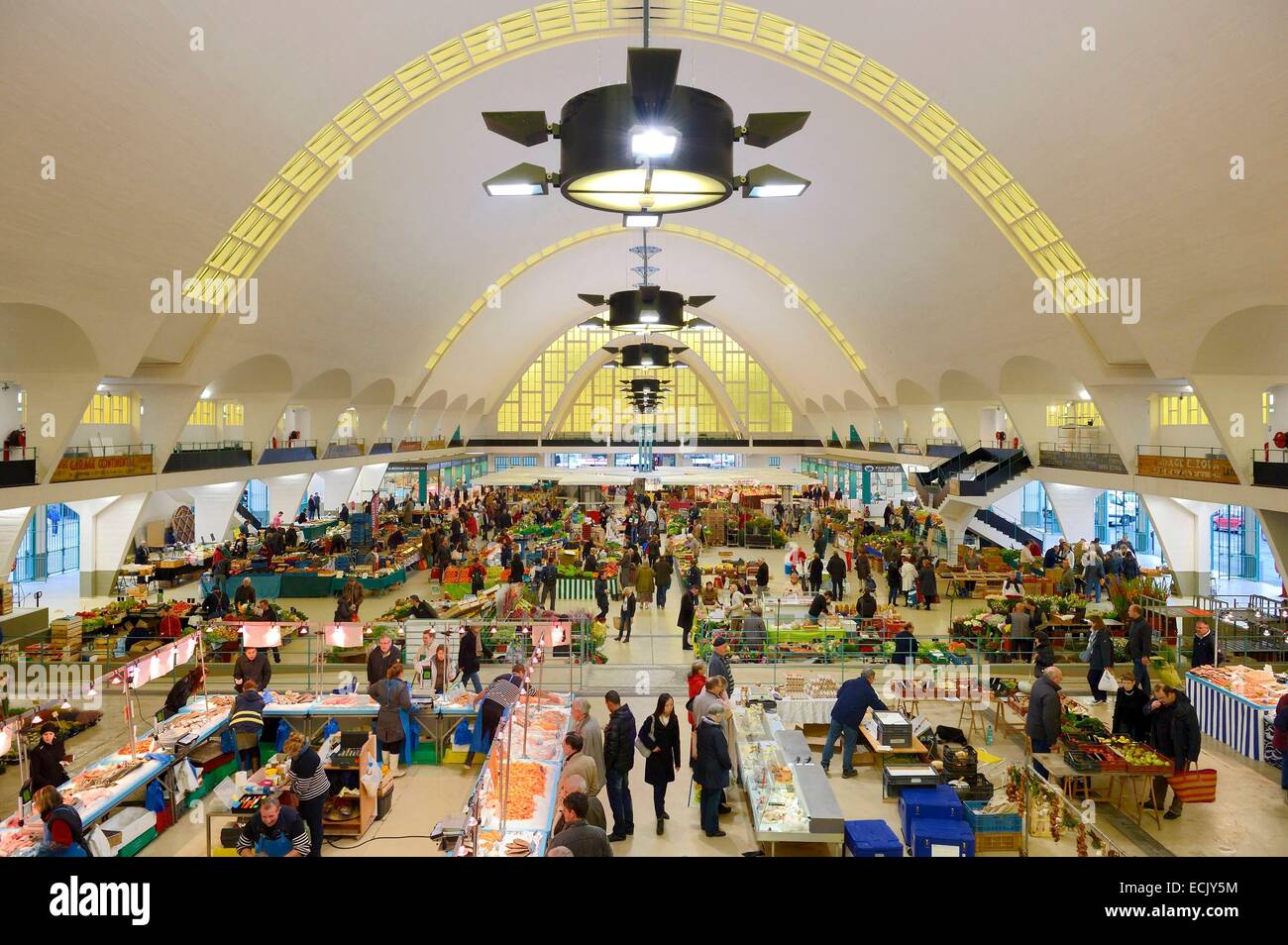 Reims france market hi-res stock photography and images - Alamy