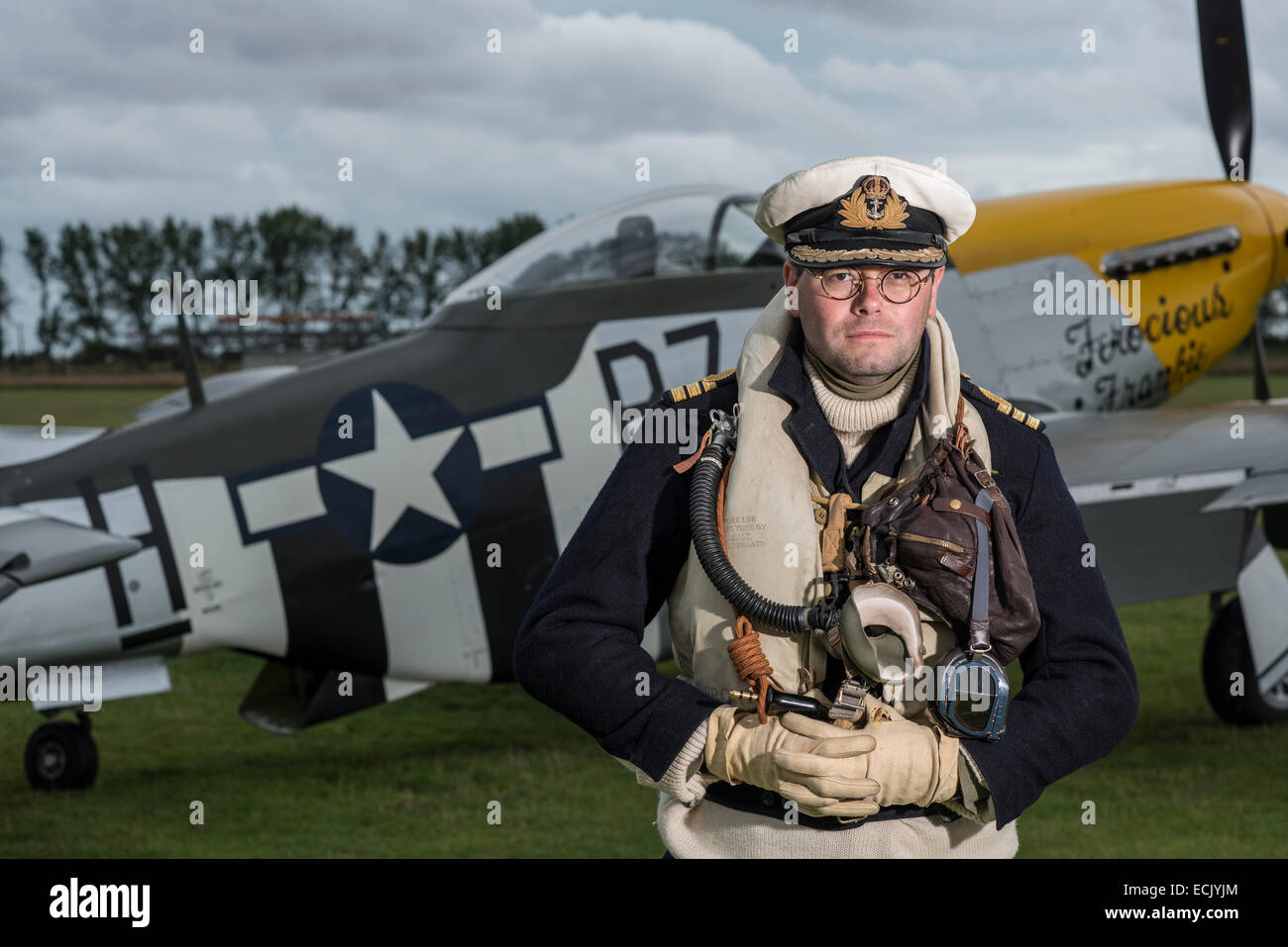 World war two pilot hi-res stock photography and images - Alamy