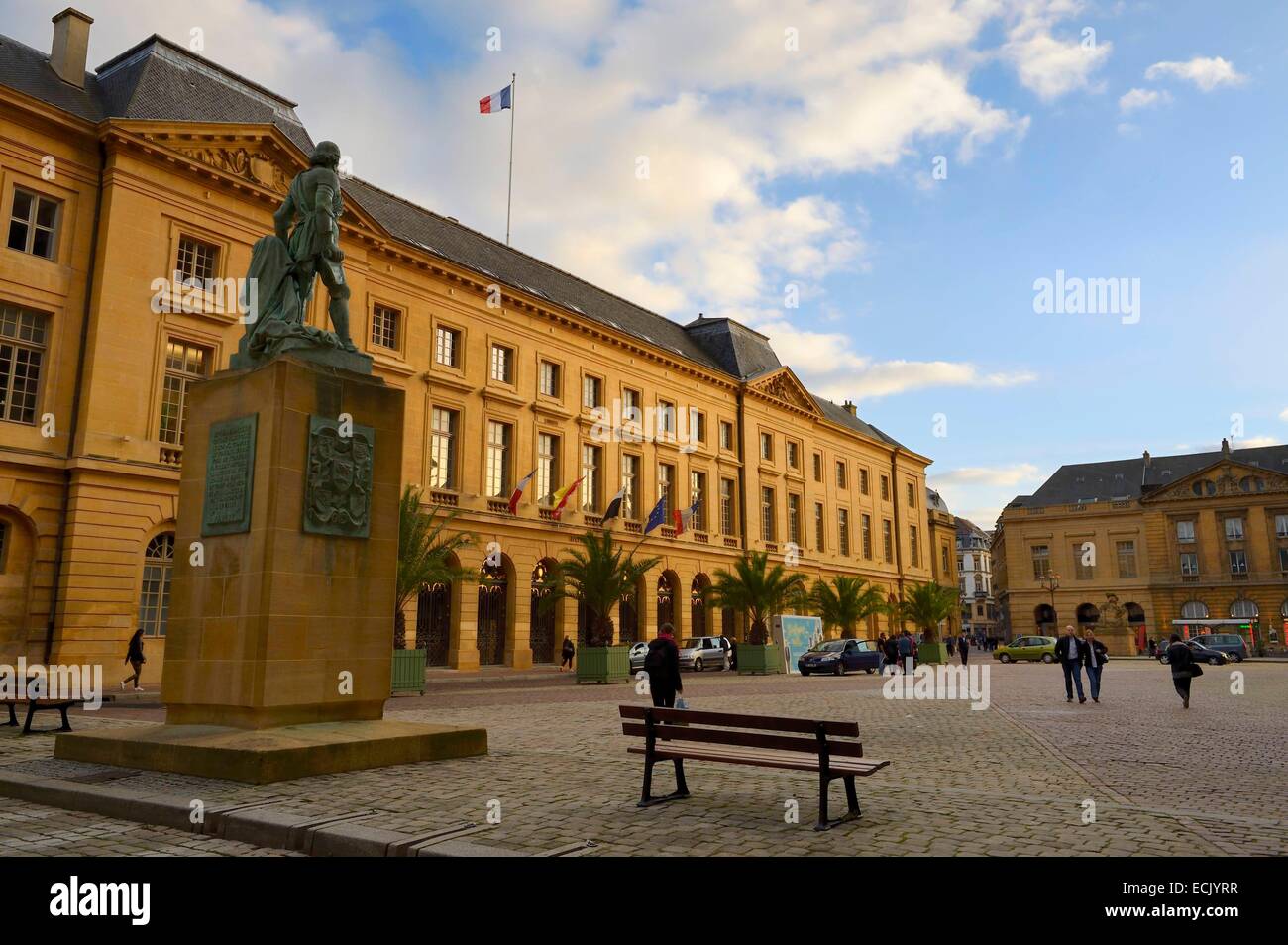 France, Moselle, Metz, the place d'Armes, statue of Marshal Fabert and ...