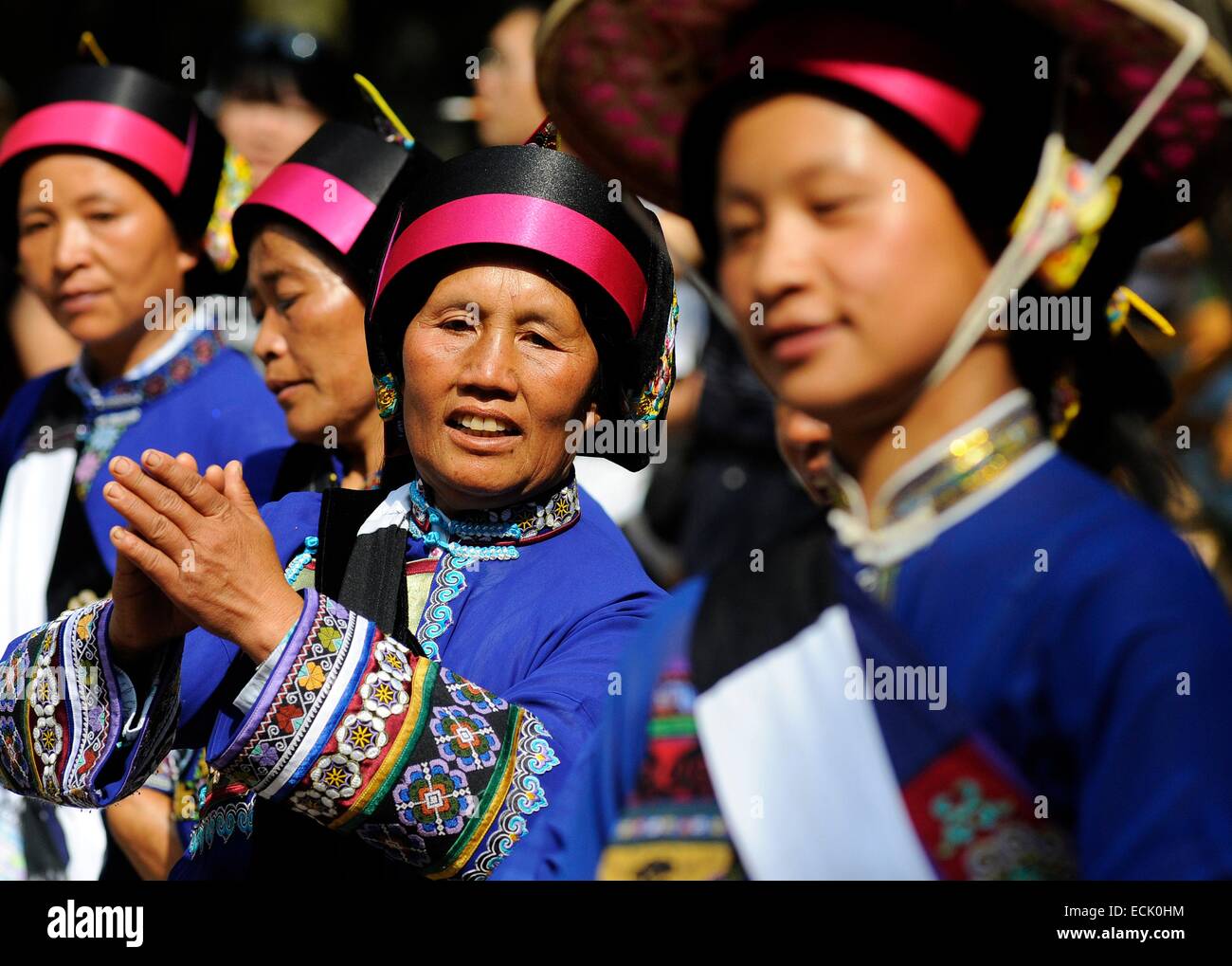 China yunnan sani ethnic hi-res stock photography and images - Alamy