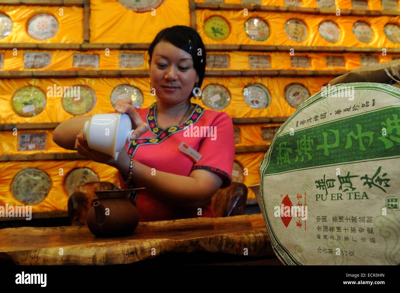 China, Yunnan Province, Kunming, the largest tea house in Kunming ...