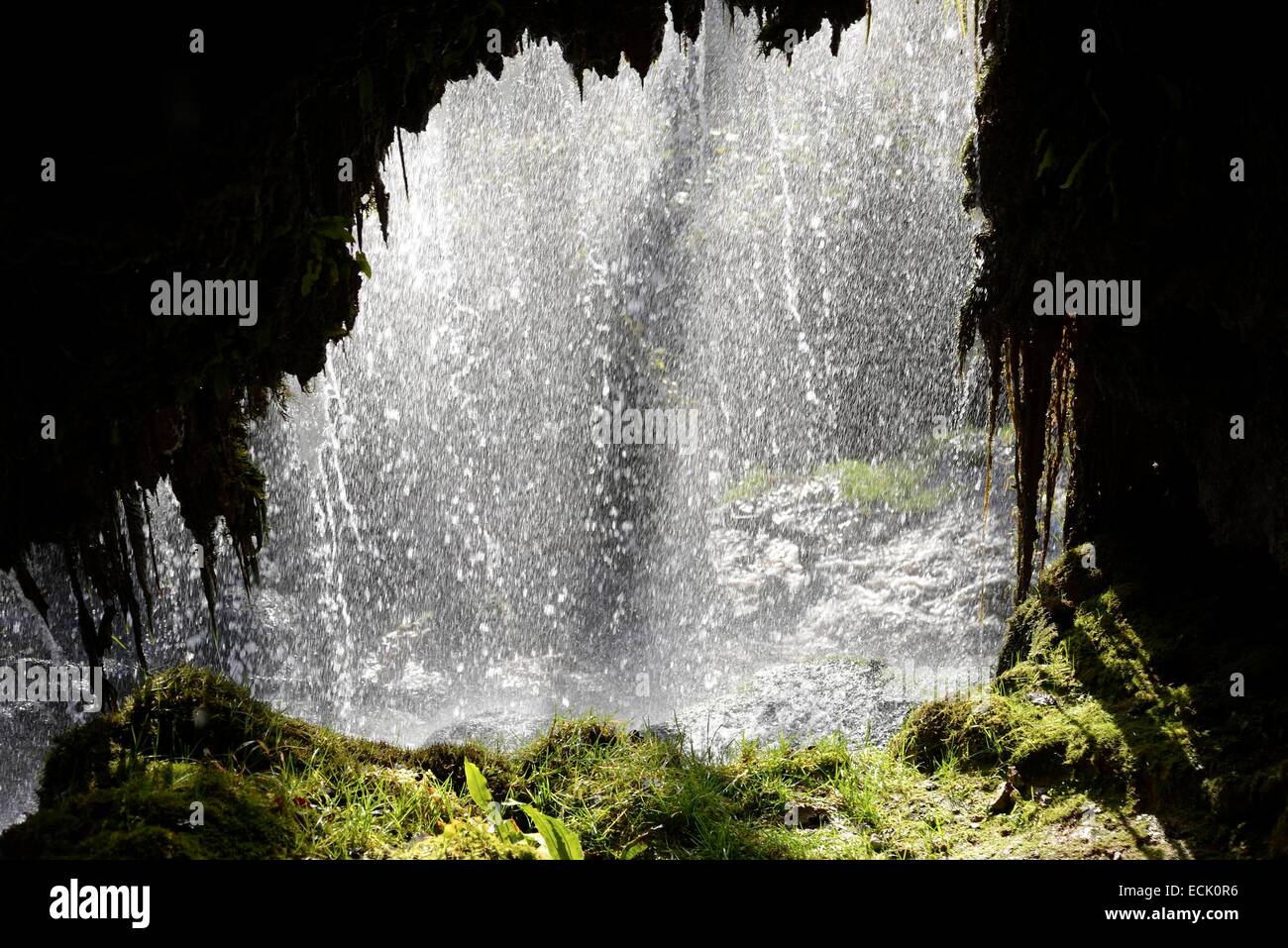 Tufa waterfall hi-res stock photography and images - Alamy