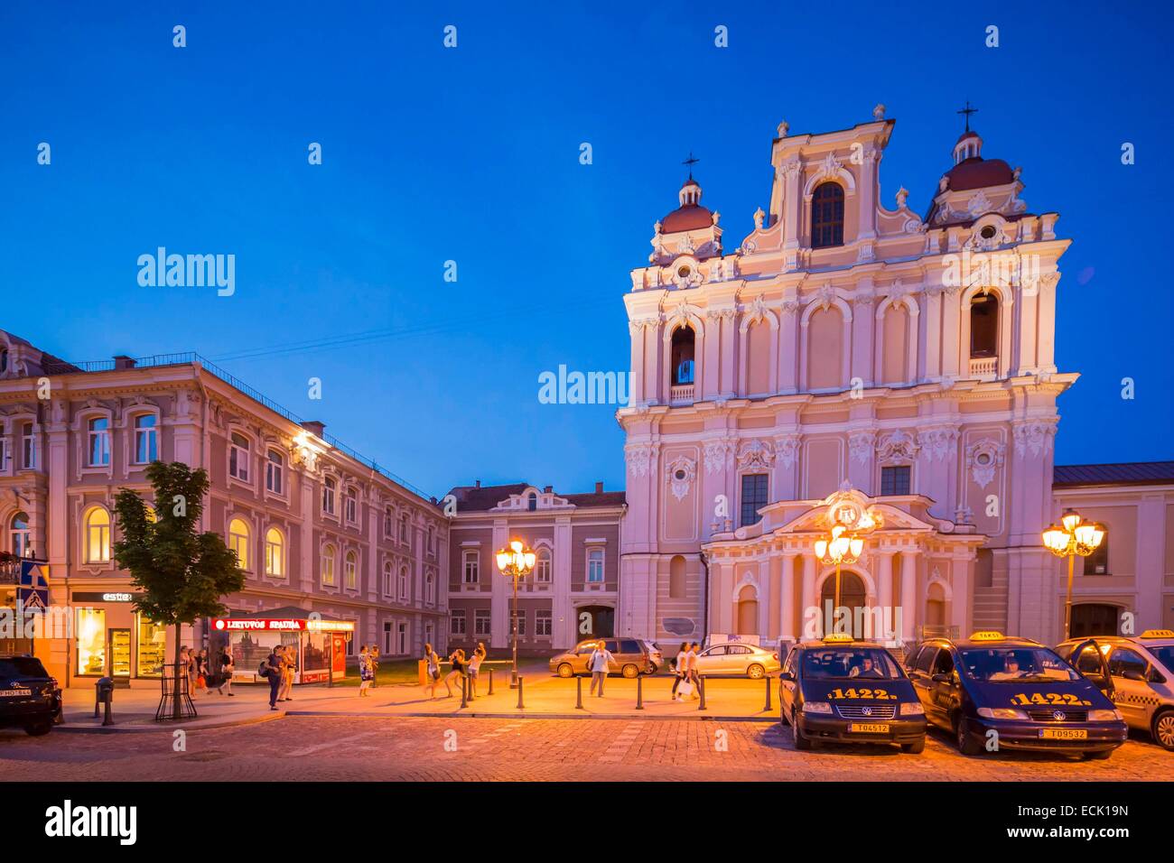 Baroque architecture vilnius hi-res stock photography and images - Alamy