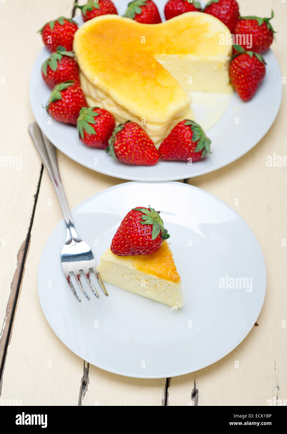 heart shaped cheesecake with strawberryes ideal cake for valentine day ...