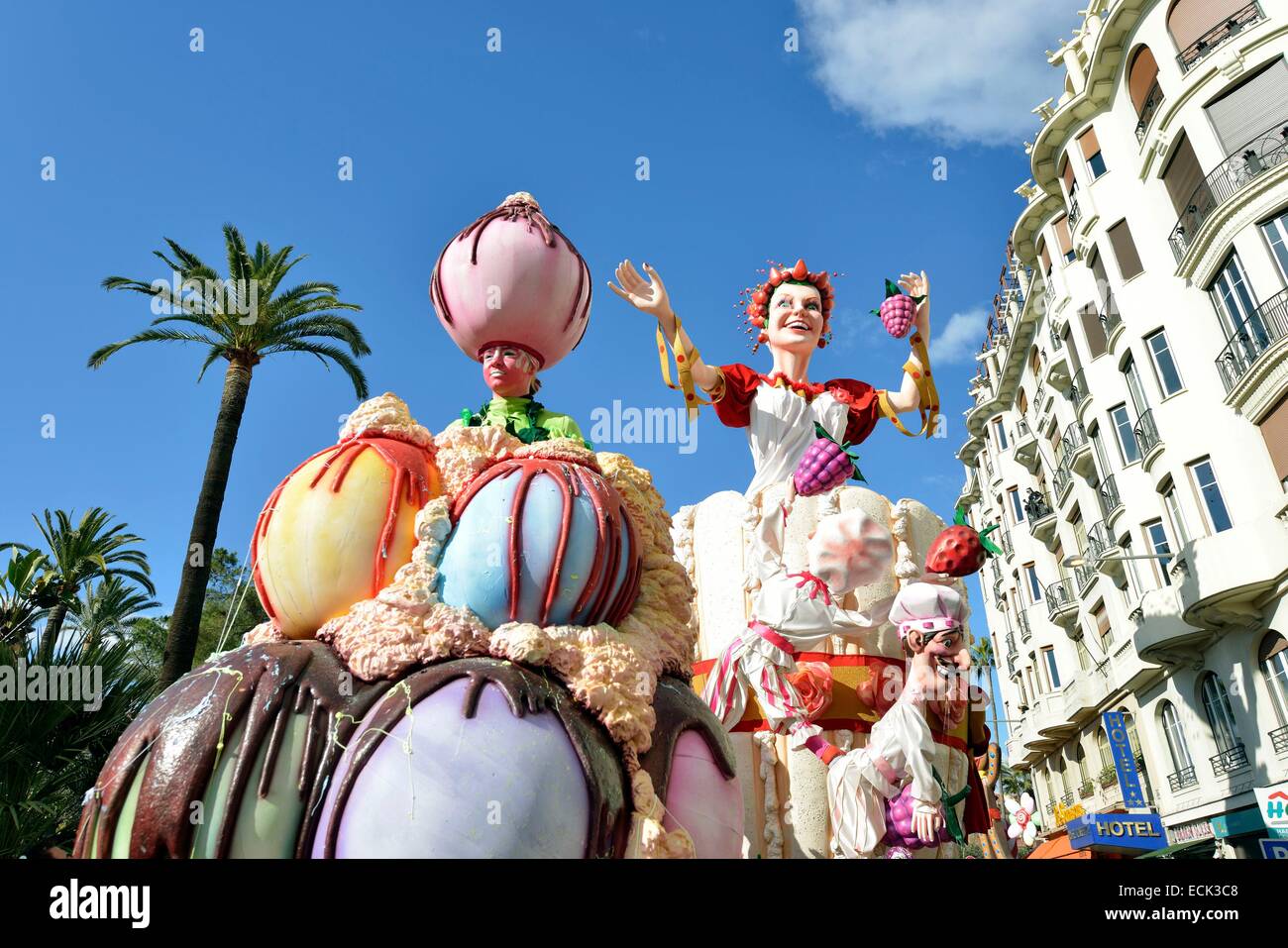France, Alpes Maritimes, Nice, Carnival 2014, the Corso (procession of ...