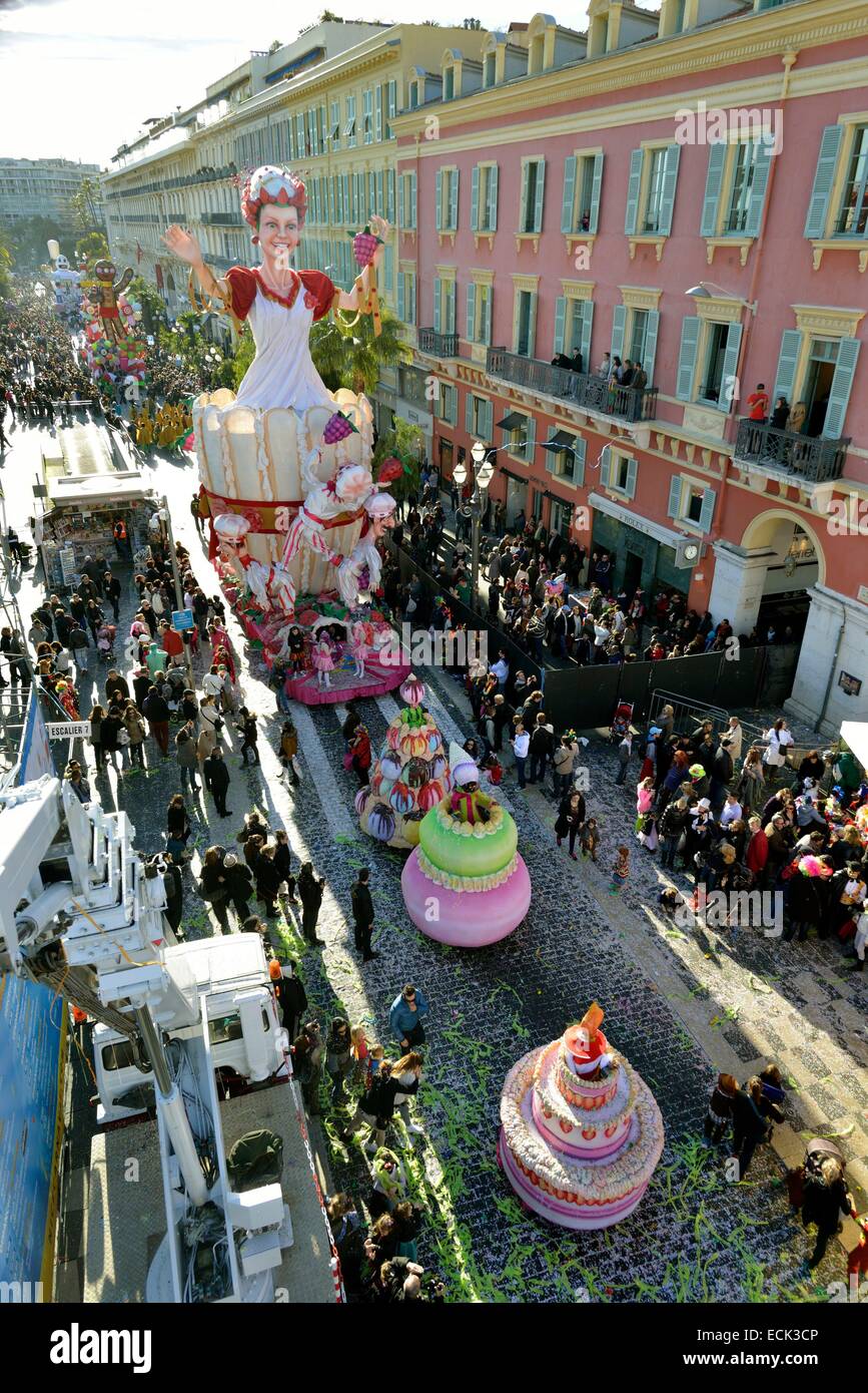 Nice floats carnival france hi-res stock photography and images - Alamy