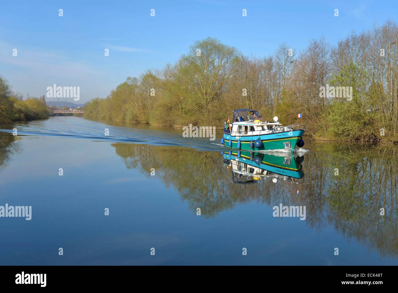 Height tourism hi-res stock photography and images - Alamy