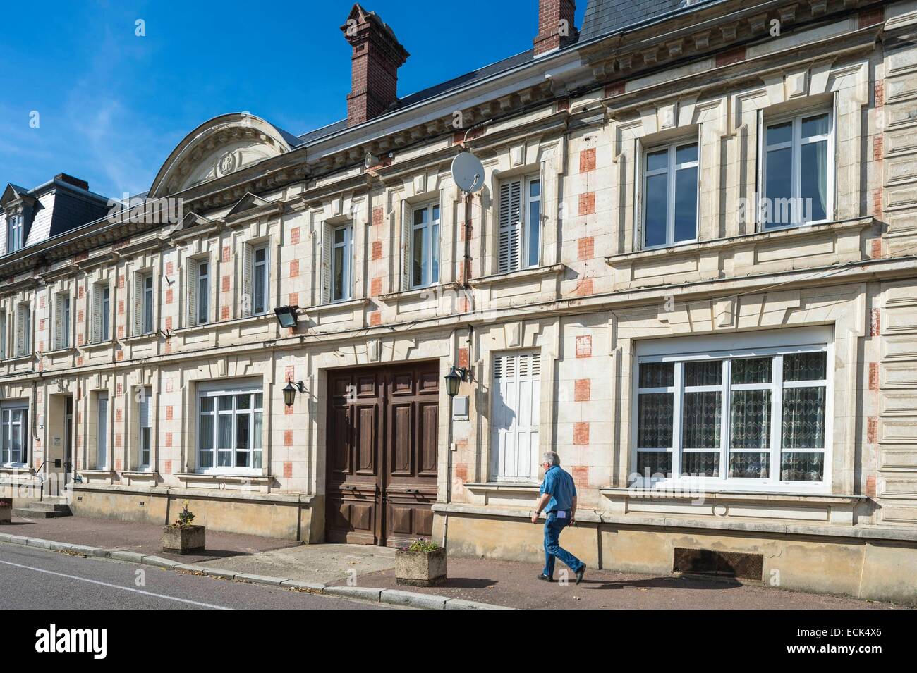 Valmont hi-res stock photography and images - Alamy